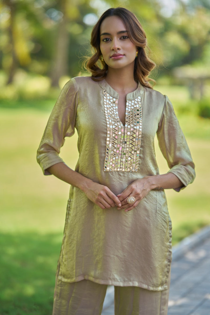 Ishya suit Golden – HOUSE OF MIRA